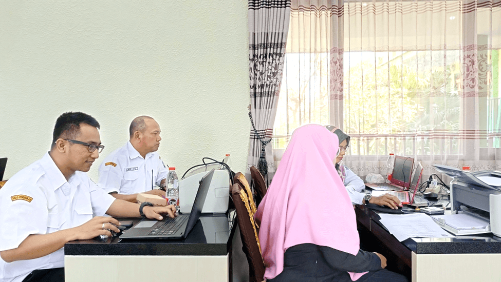 PENYUSUNAN KURIKULUM OPERASIONAL SATUAN PENDIDIKAN TAHUN PELAJARAN 2023/2024 – SMK Negeri 1 ...